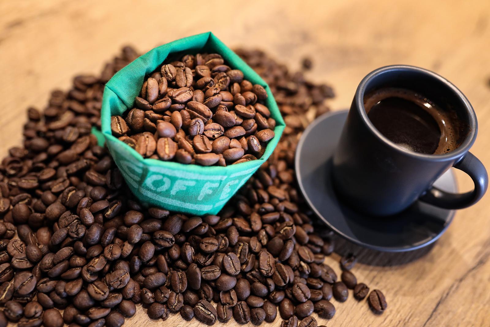 Sve manje kave za espresso: Koji su razlozi, kakva je cijena - Forbes ...