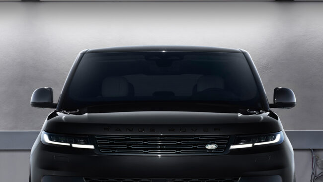 Luksuz, elegancija i snaga koji osvaja - Range Rover Sport Obsidian