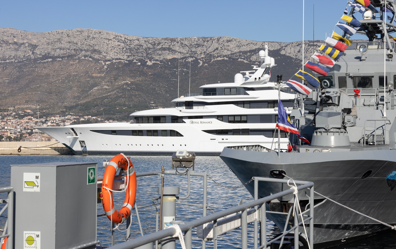 Amerikanci prodali rusku jahtu, a Royal Romance još u Splitu