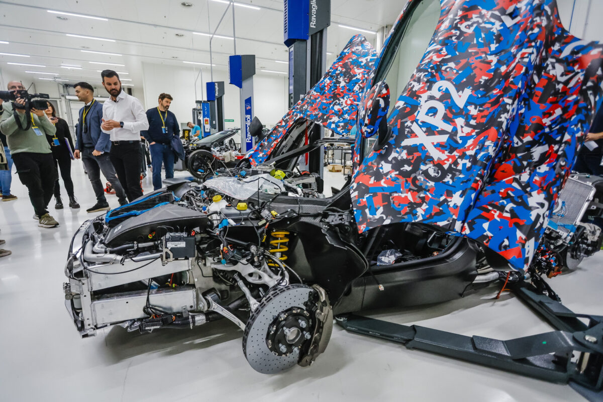 Rimac: Bugatti ne misli odustati od motora s unutarnjim izgaranjem